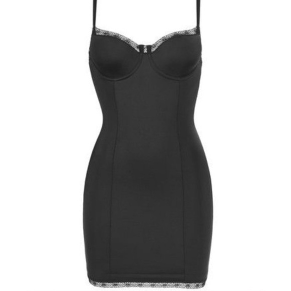 Wolford | Intimates & Sleepwear | Wolford Satin Lace Forming Strong ...